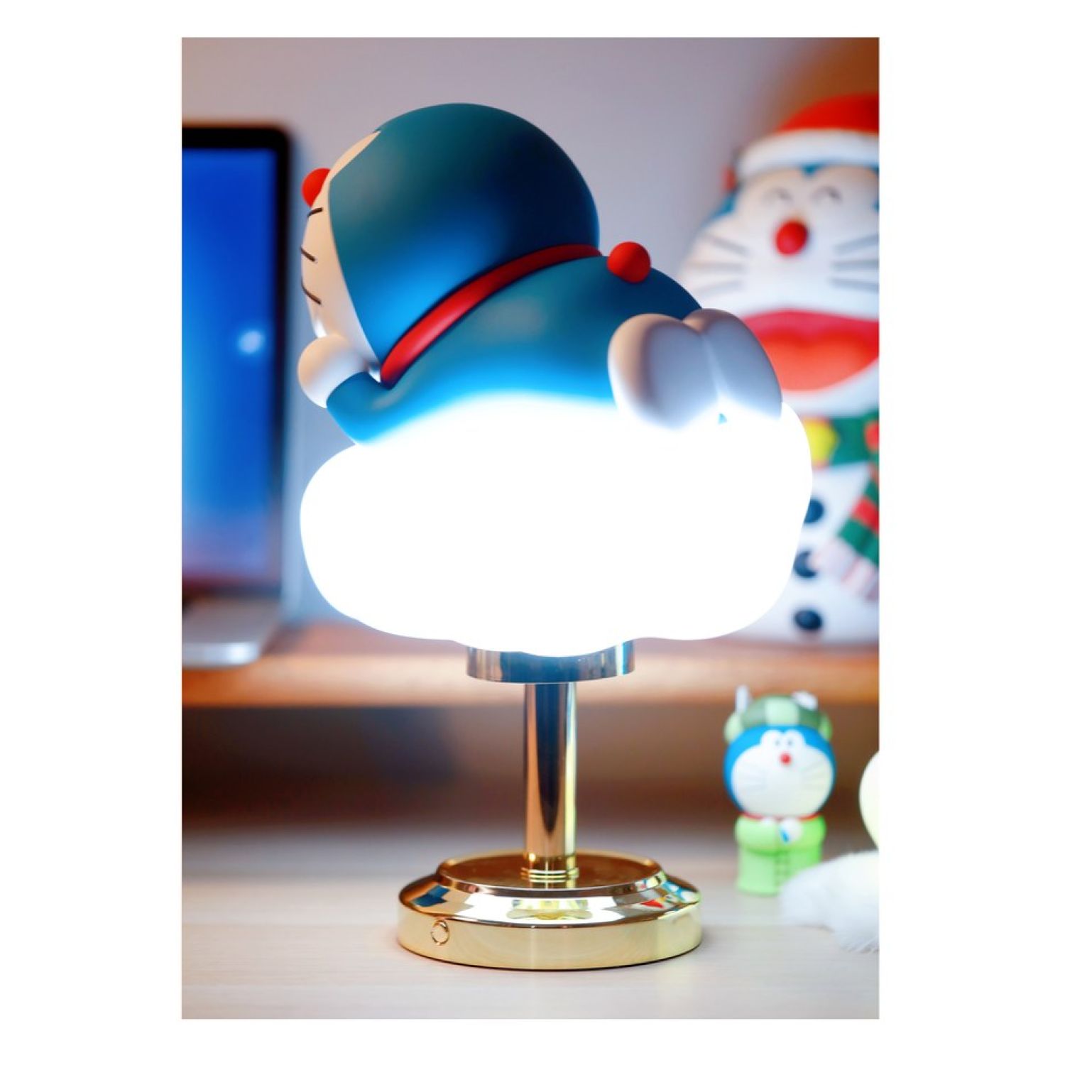 Doraemon Lighting Clouds