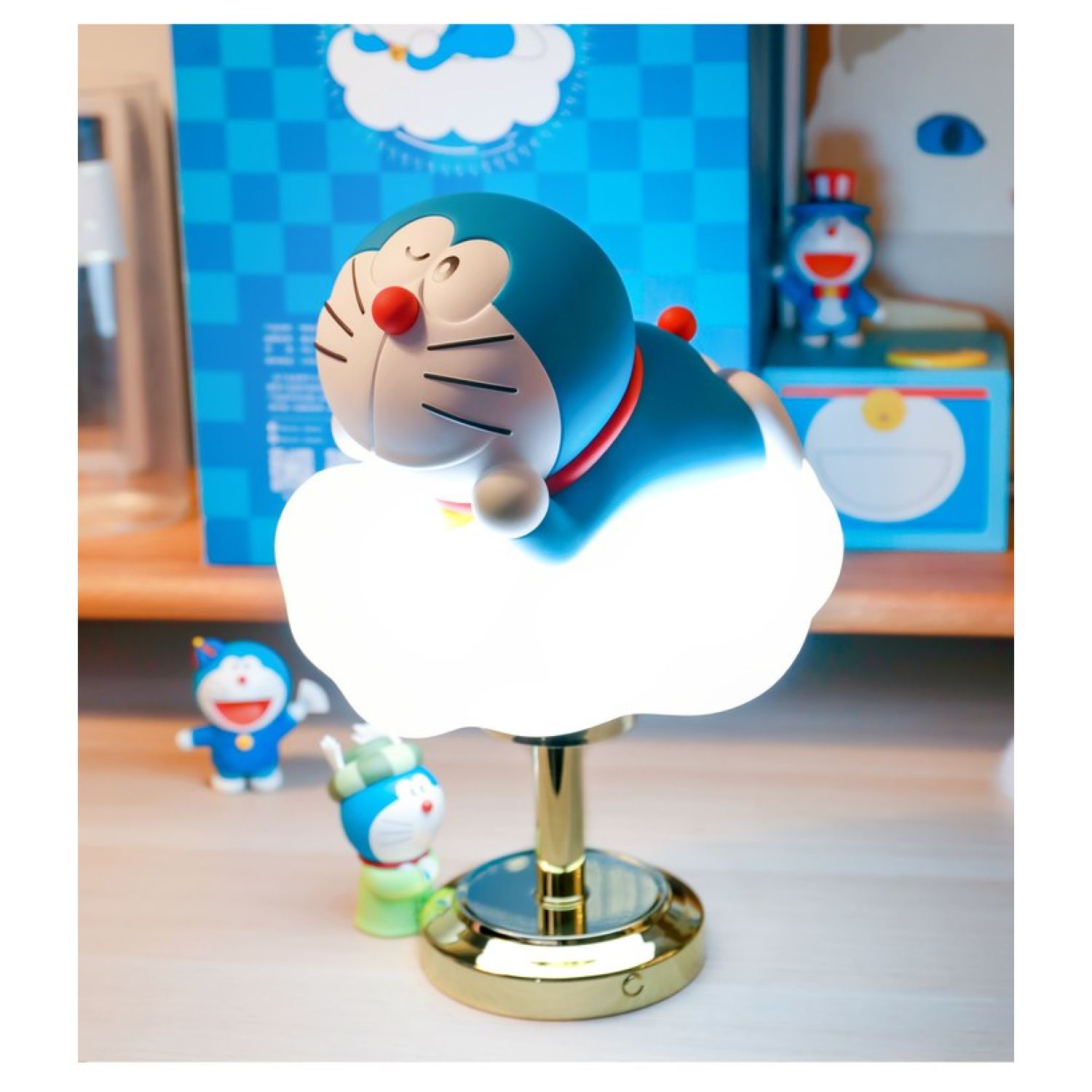 Doraemon Lighting Clouds