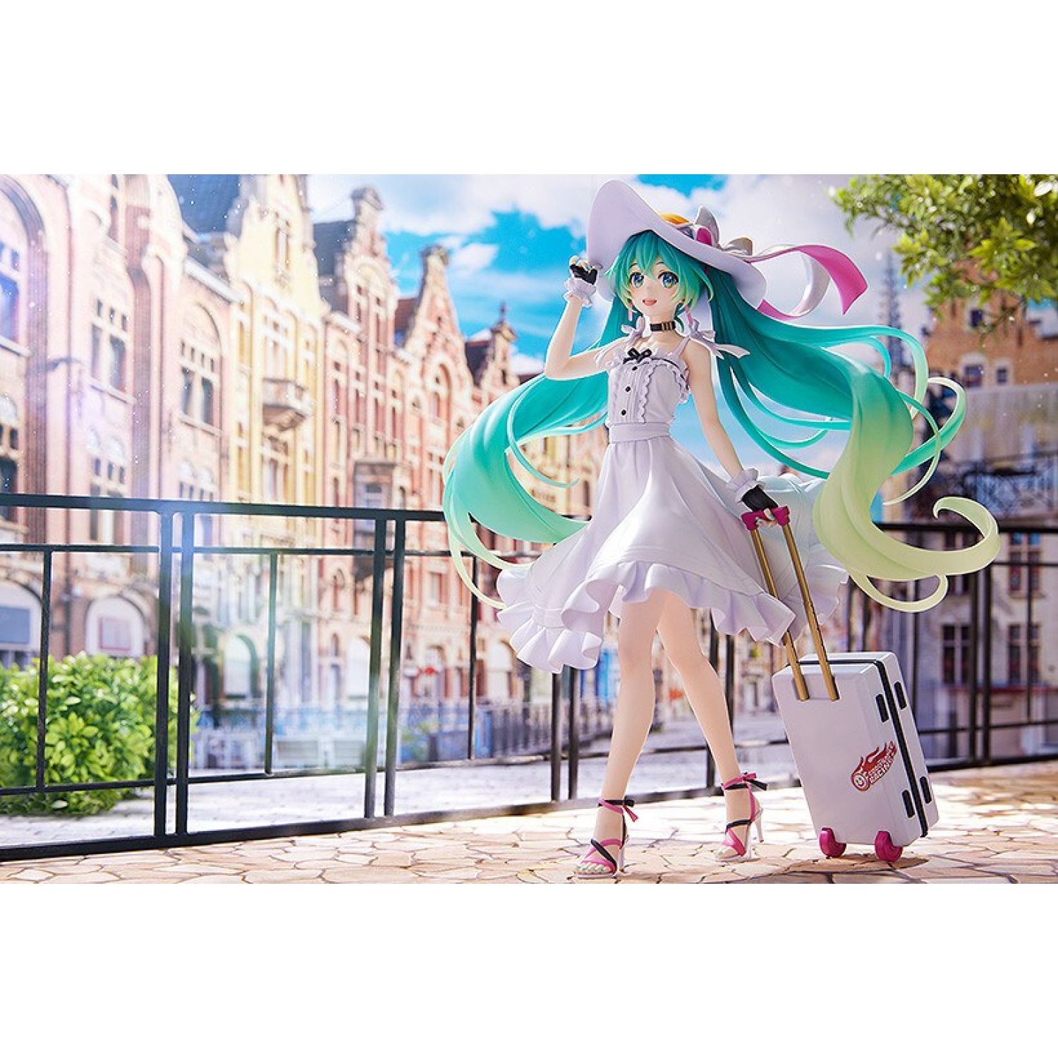 GOOD SMILE Racing - Hatsune Miku - 1/7 - Racing Miku 2021 Private Ver ...